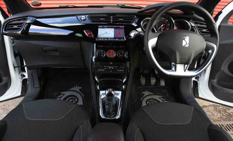 L'autoradio Android DS3 pour une conduite plus sûre